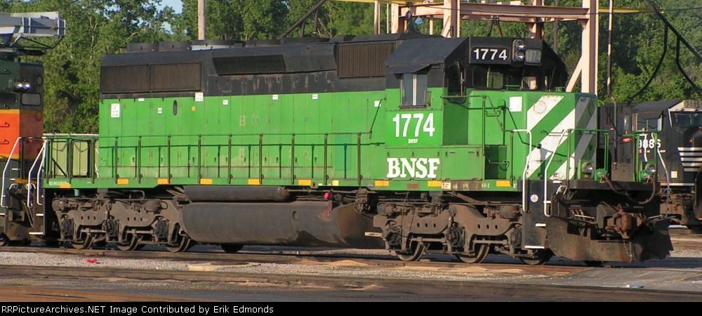 BNSF 1774